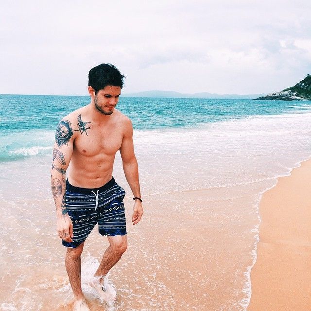 Oh So Blue | Scrolller