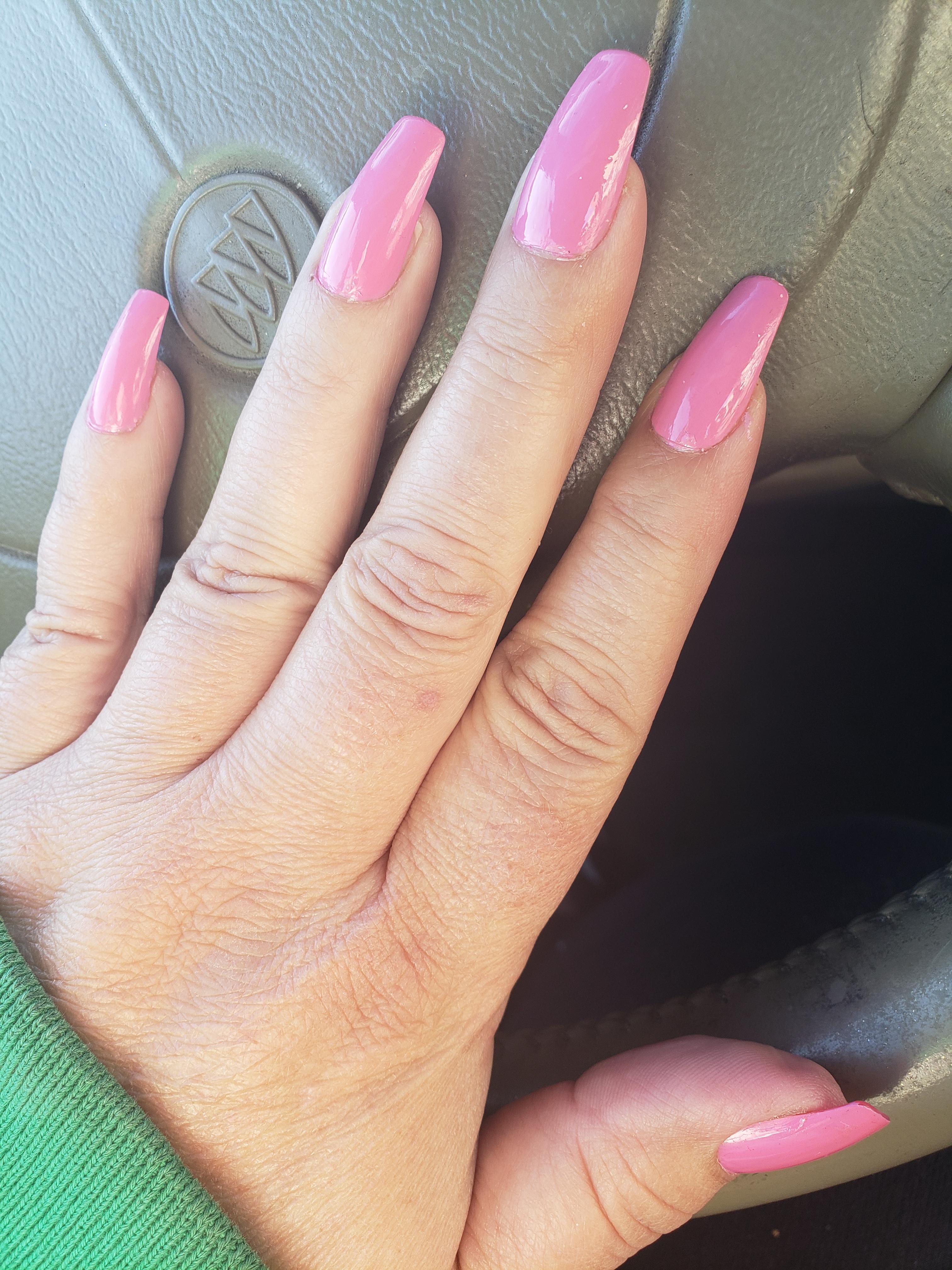Olive Skin and Bubblegum Nails??? | Scrolller