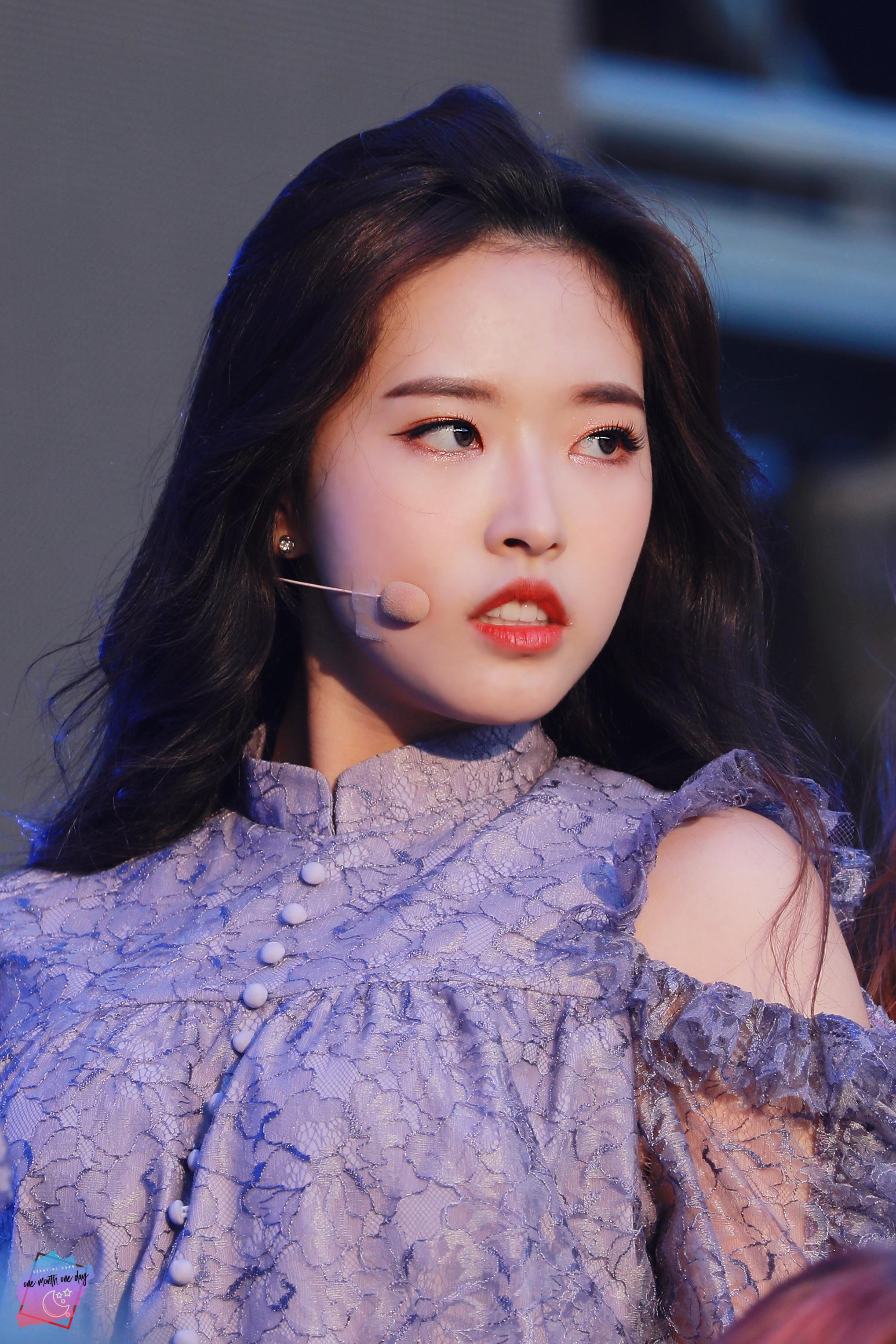 Olivia Hye | Scrolller