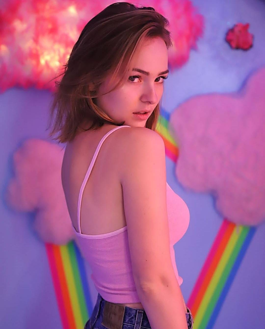 OMGcosplay | Scrolller