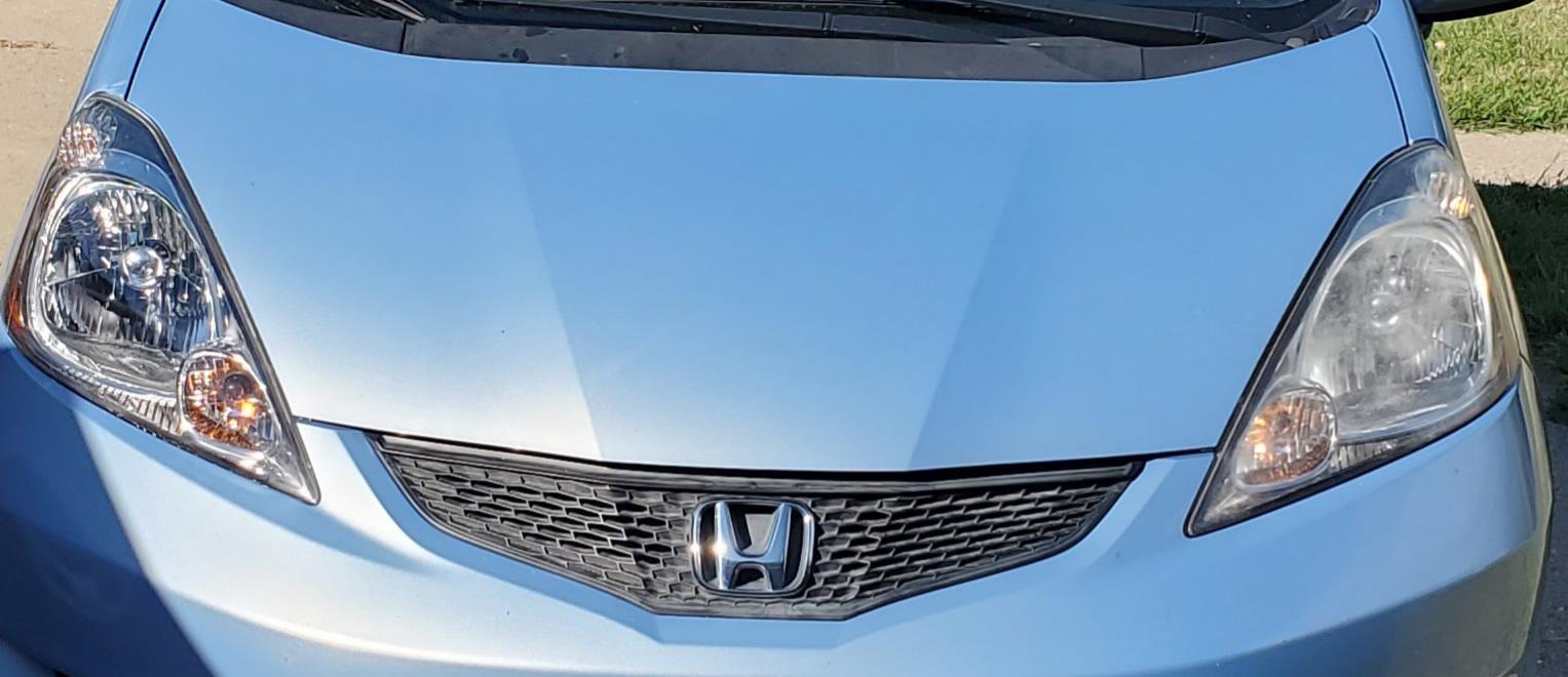 One headlight polished up | Scrolller