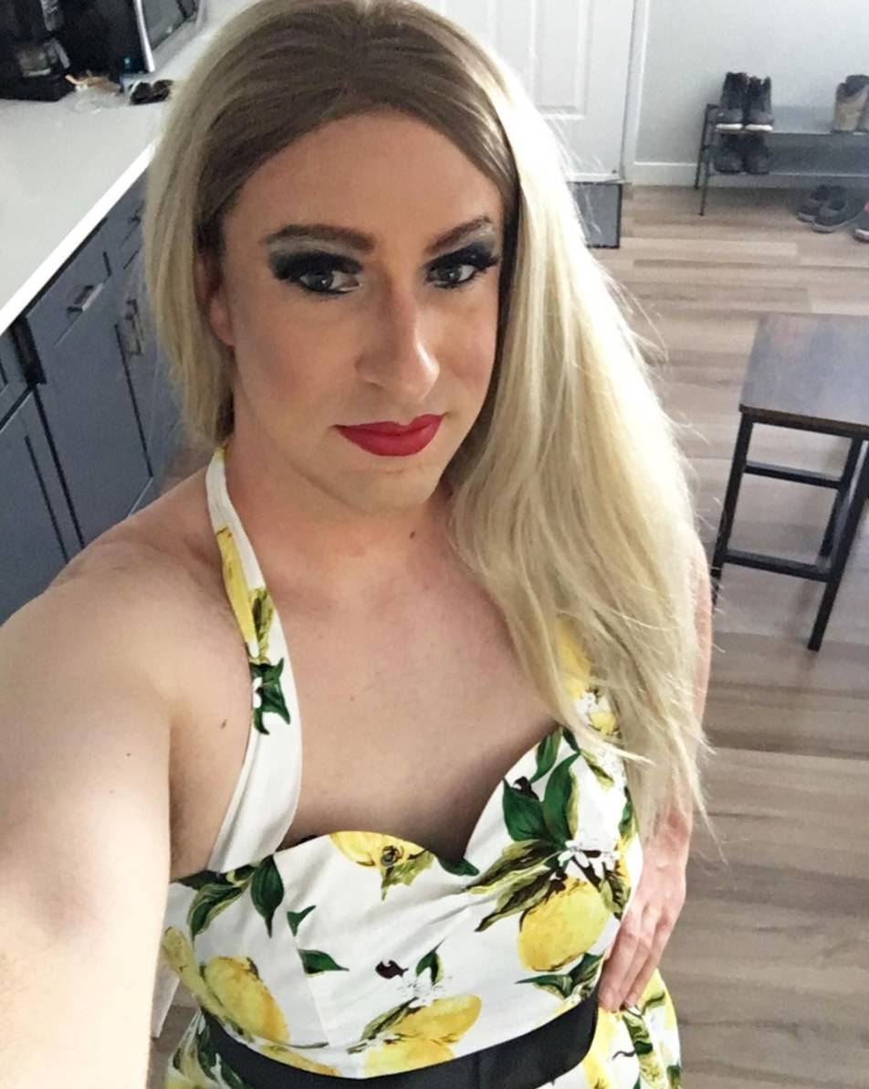 One of my favorite dresses to wear (; | Scrolller