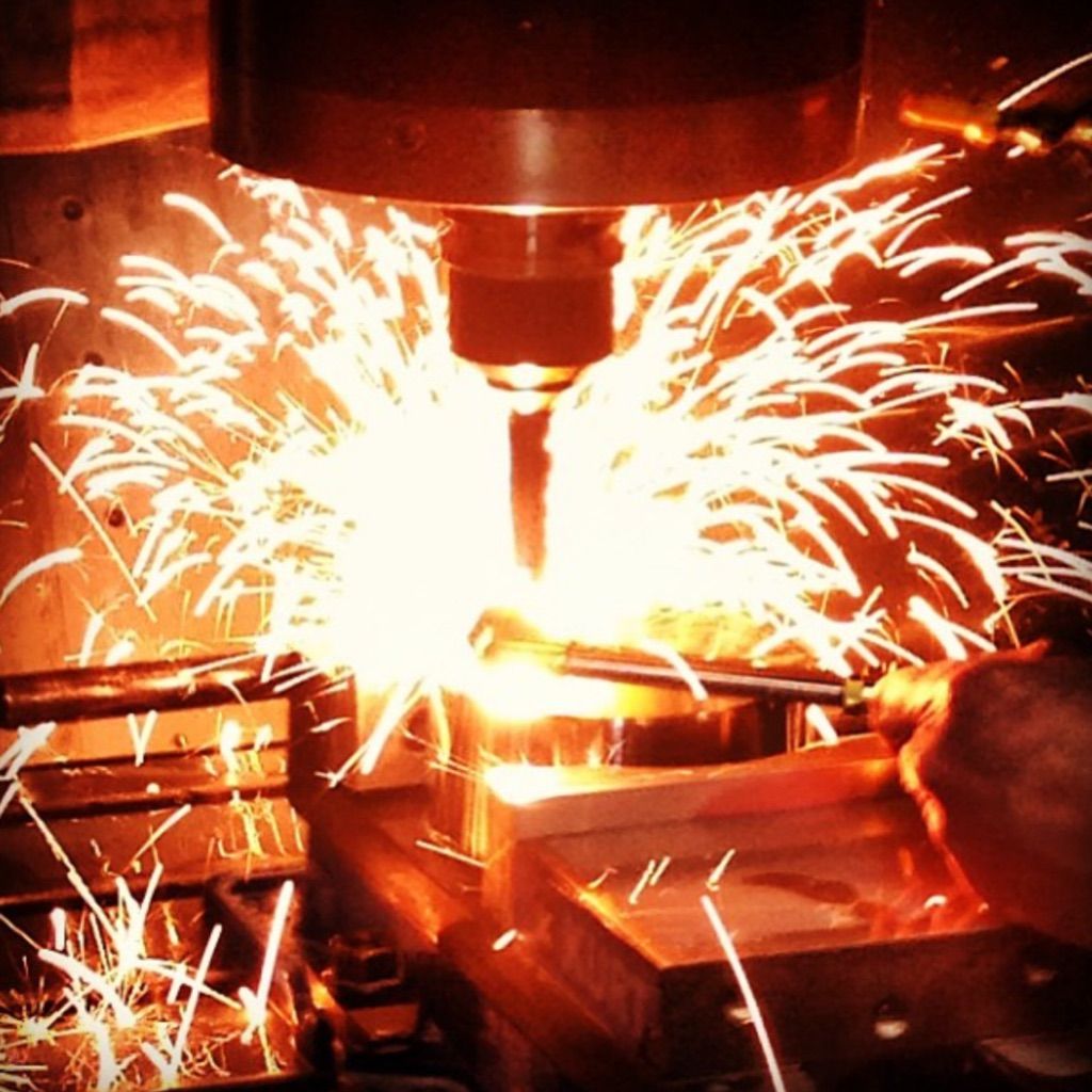 One way to get a tool out of the spindle | Scrolller