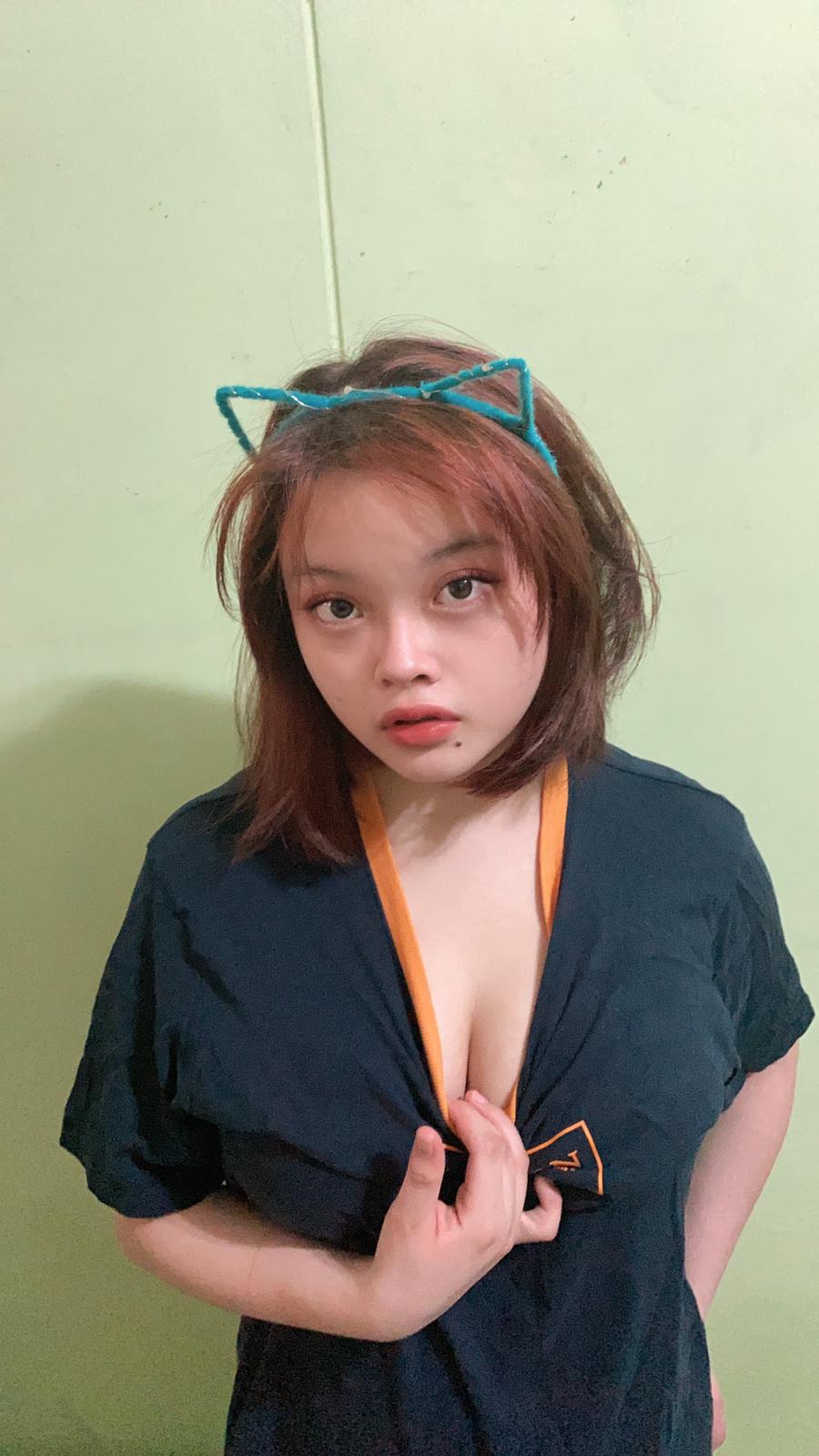 Onii chan 😝 | Scrolller