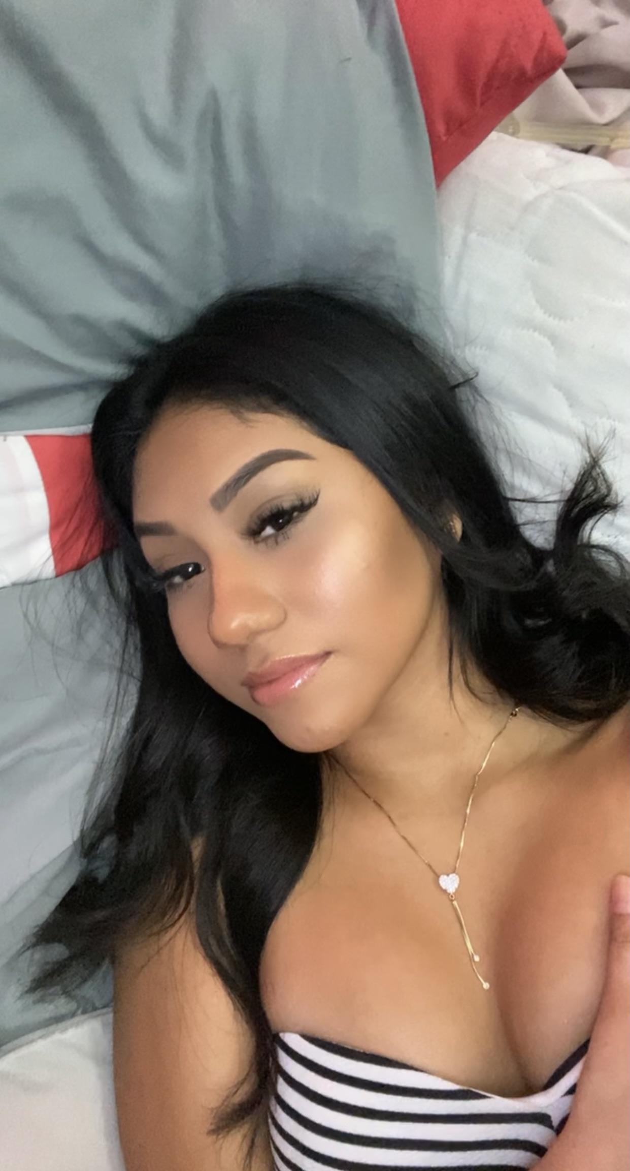 OnlyFans: Tanializeth_ ️ | Scrolller