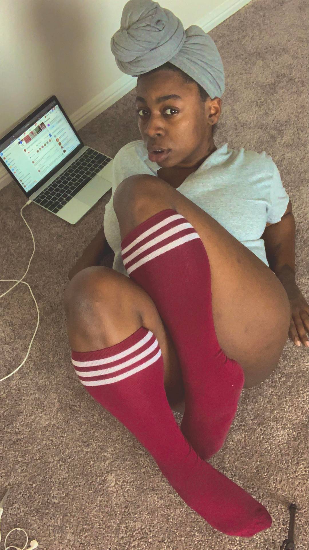 Hi r/dressedandundressed! May I introduce you to myself. | Scrolller