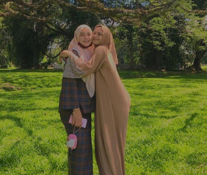 Ootd raya | Scrolller