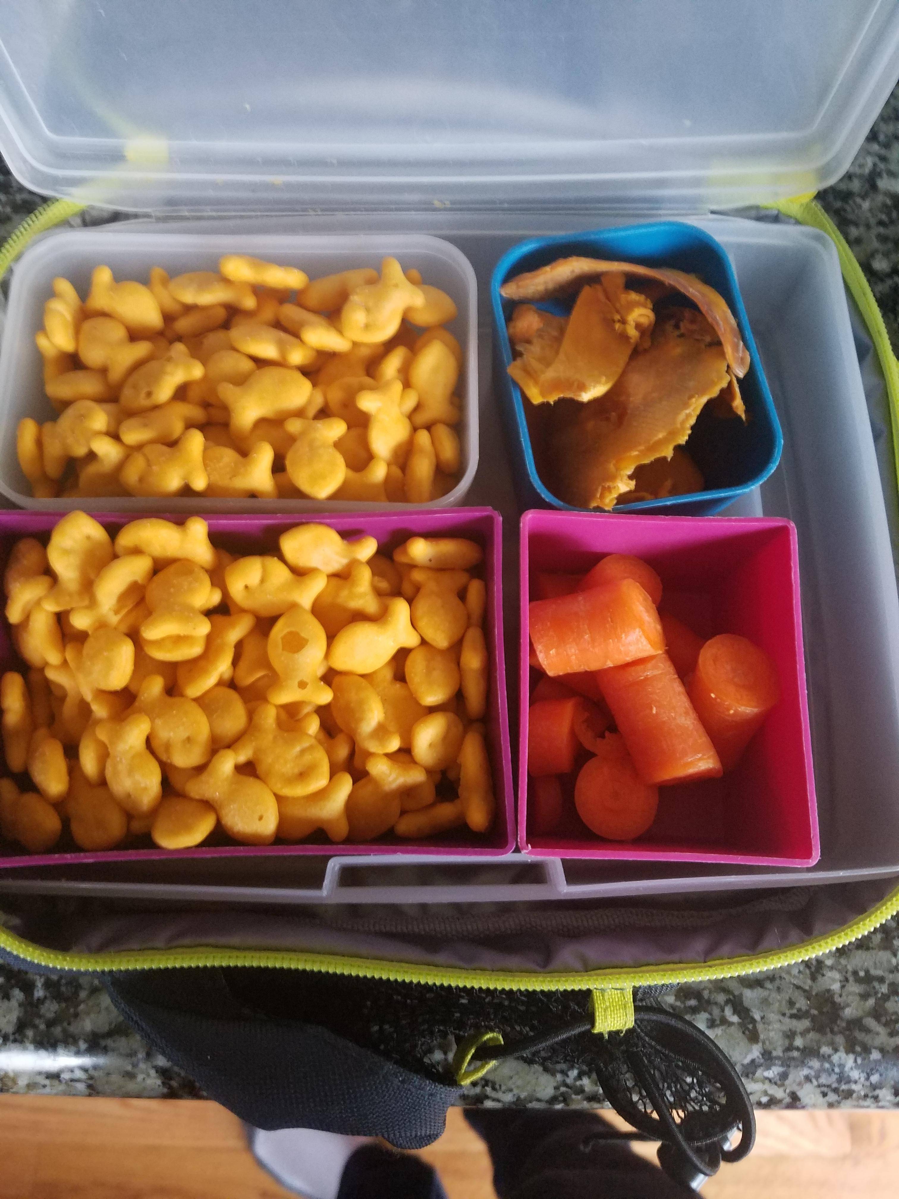 Orange lunch | Scrolller