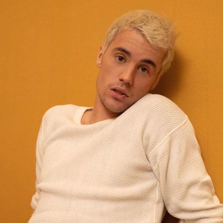 Original source of photo? (photographer name or something? Thanks!) | Scrolller