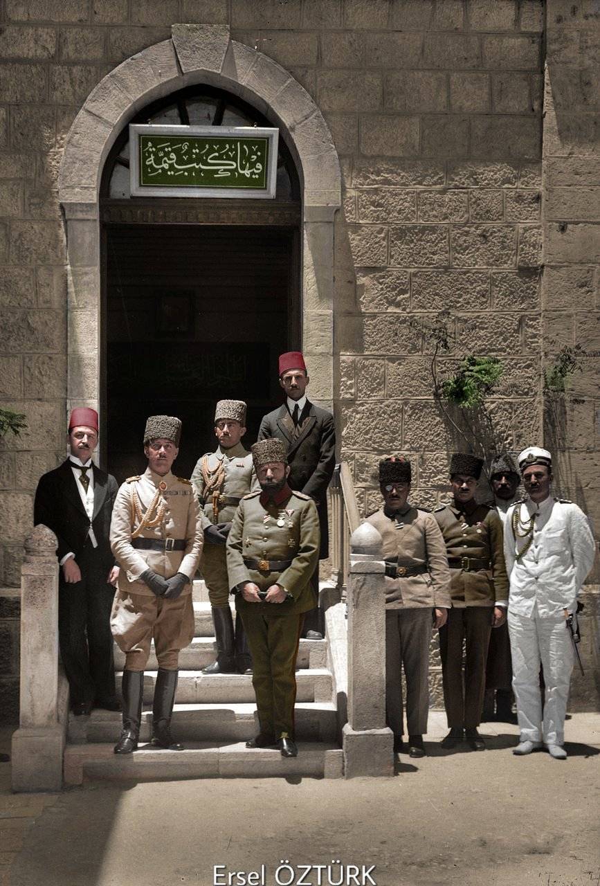 Ottoman Military Officers | Scrolller