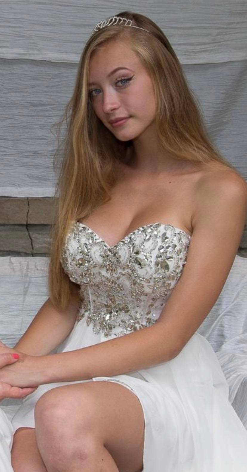 Our favorite Russian girl😚 | Scrolller