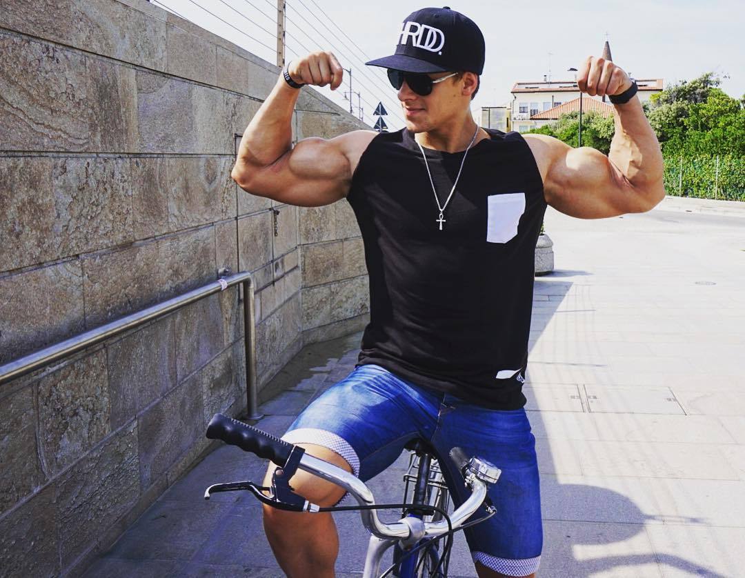 Out for a bike ride | Scrolller