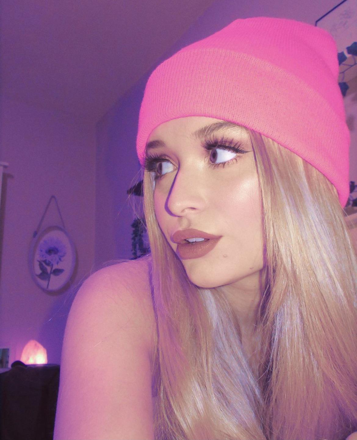 Would you want these wrapped around you? | Scrolller