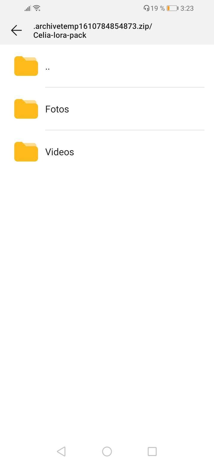 Pack De Celia lora, videos y fotos. Lo intercambio por todo el contenido de pamela o vanda ...