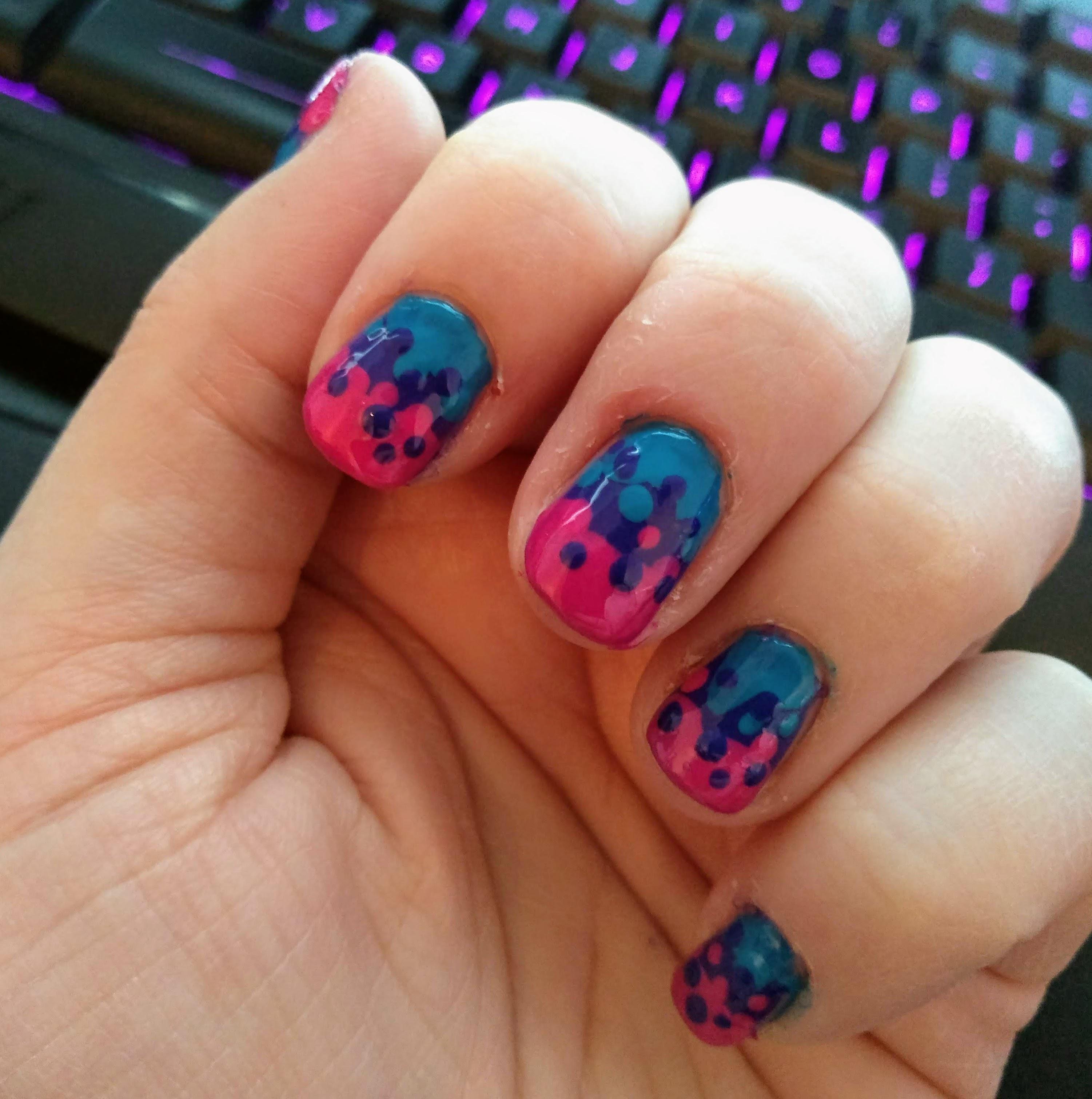 Paint Splatter Bi Pride Nails | Scrolller