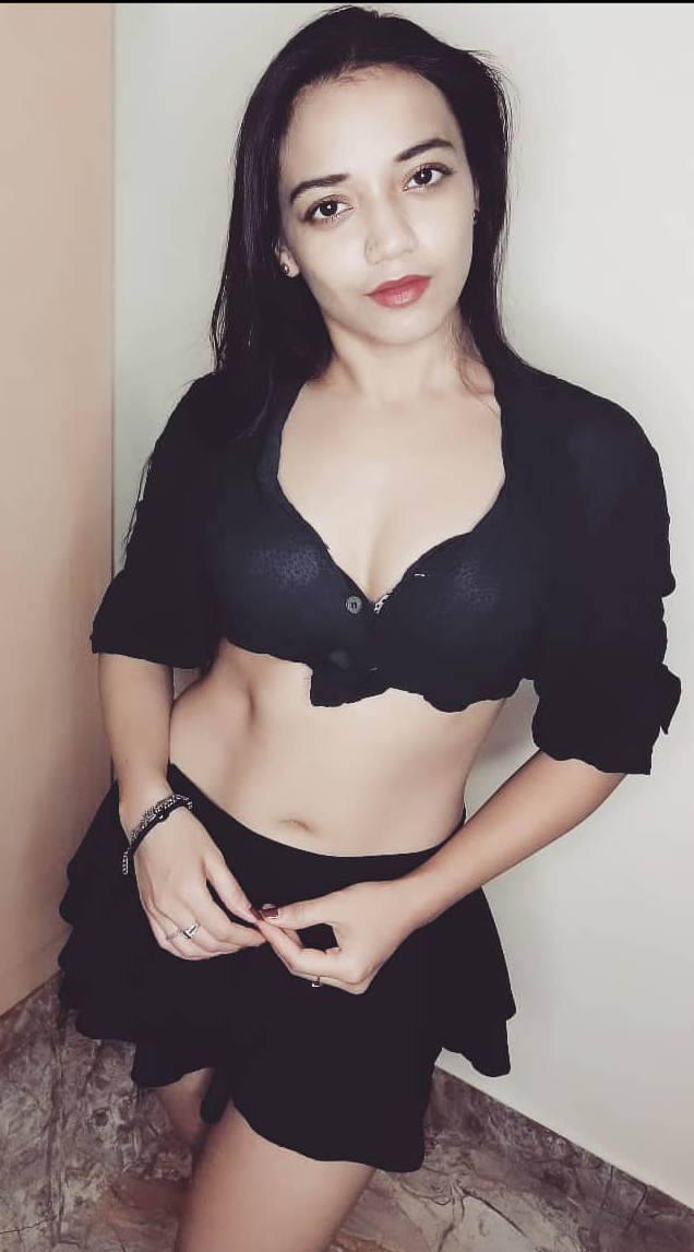 Pallavi Basu | Scrolller