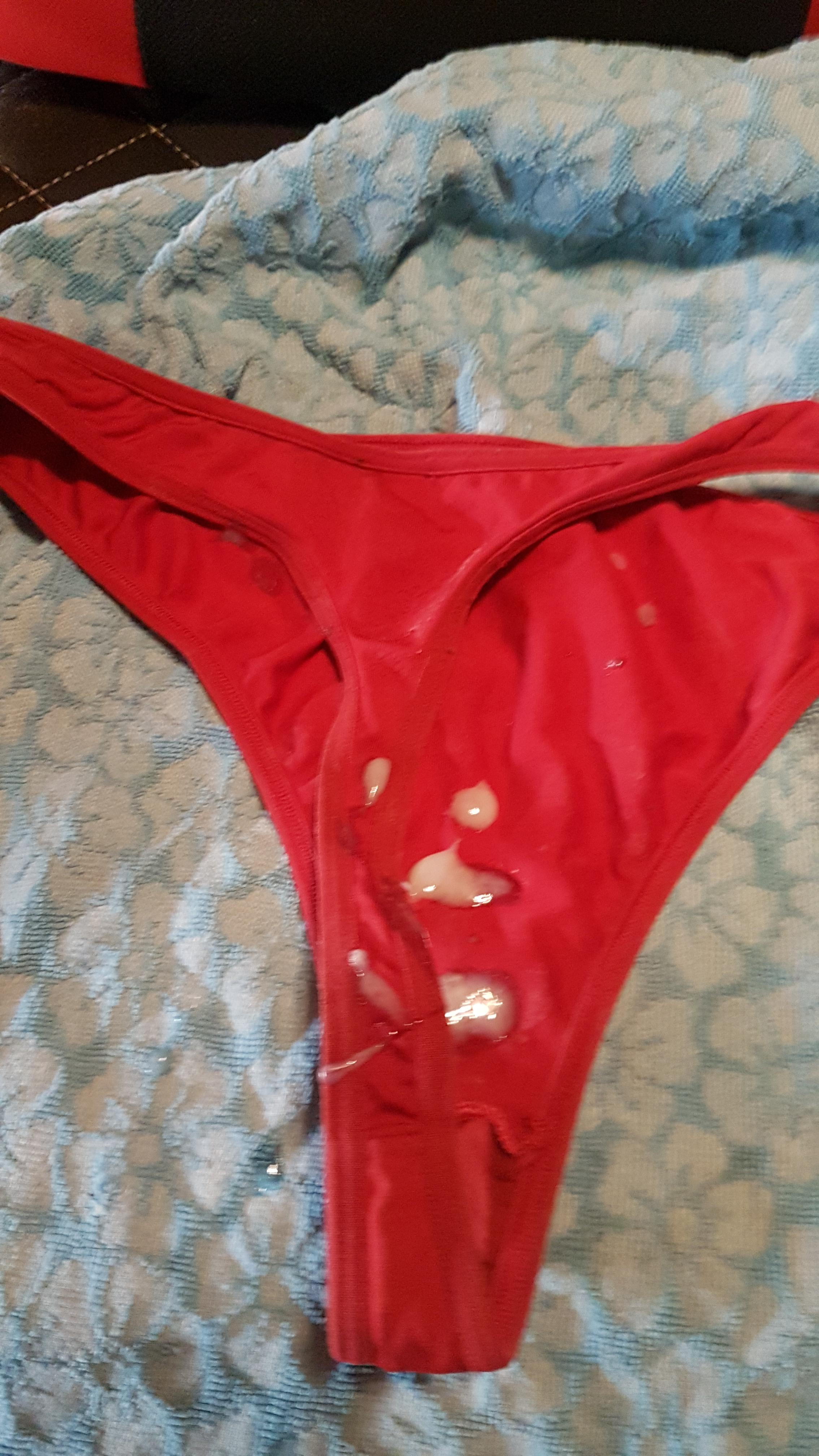 Pantys Of My Cousin Scrolller