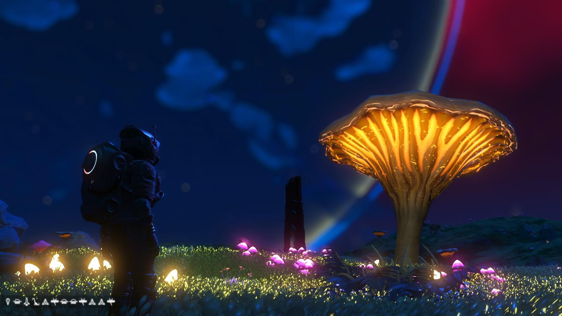 Paradise Moon in my home system | Scrolller