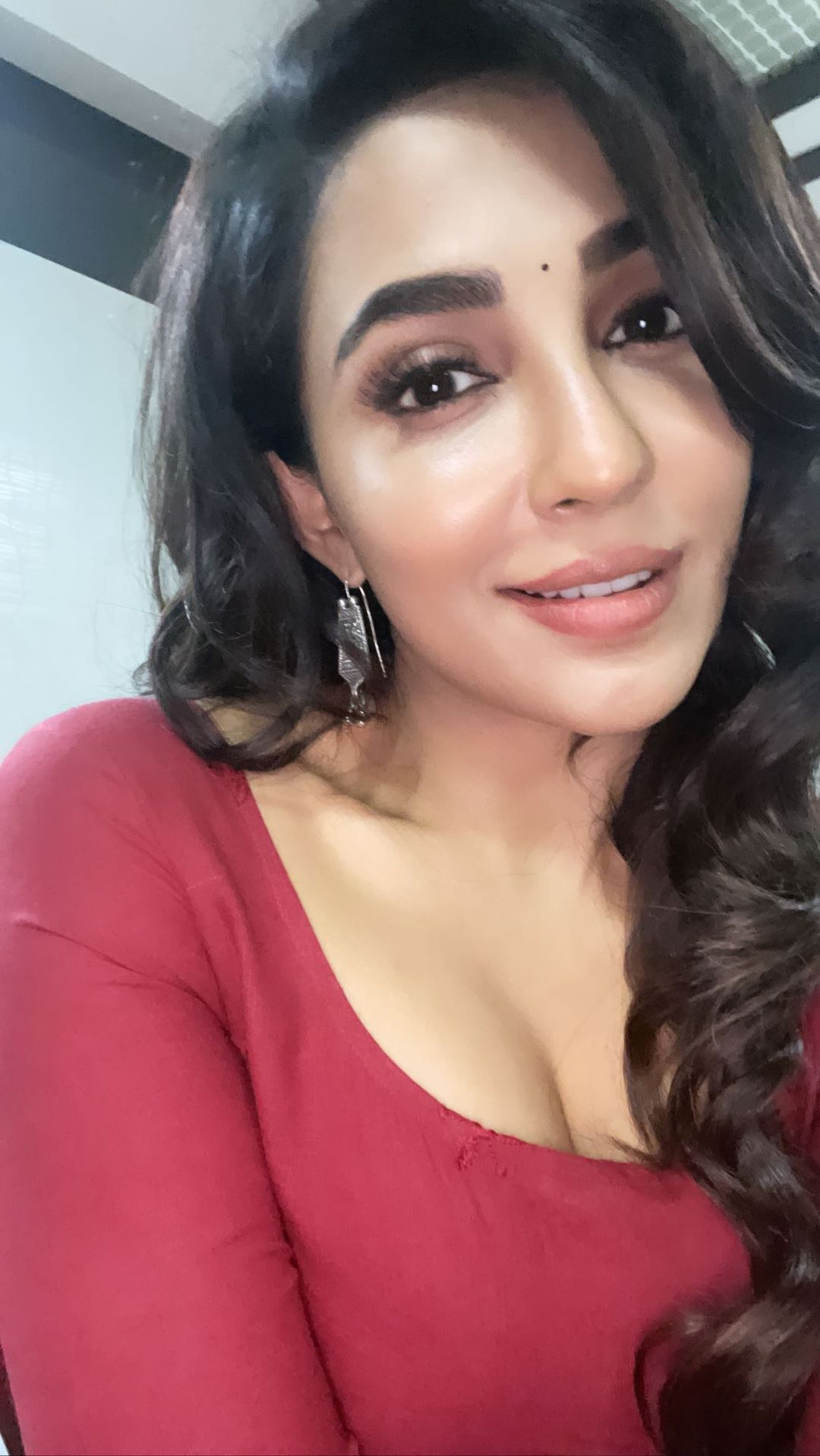 Paroo 🤤 | Scrolller