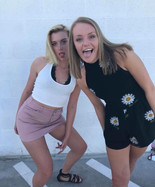 Party Girls Ready For You Scrolller