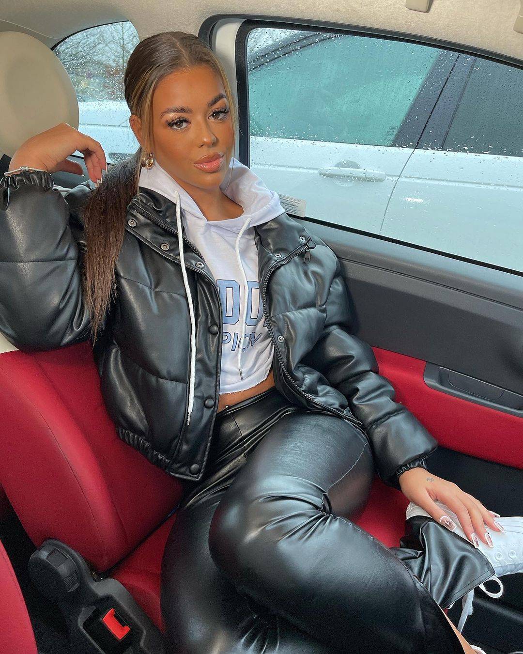 Passenger | Scrolller