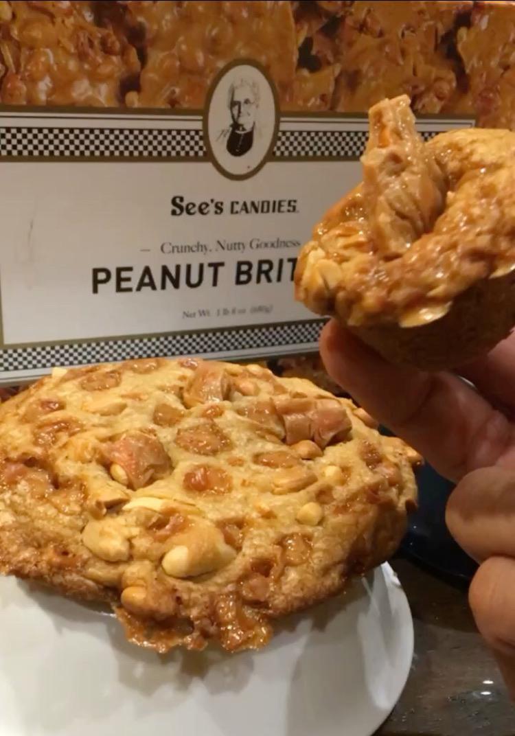 Peanut butter/brittle cookies | Scrolller