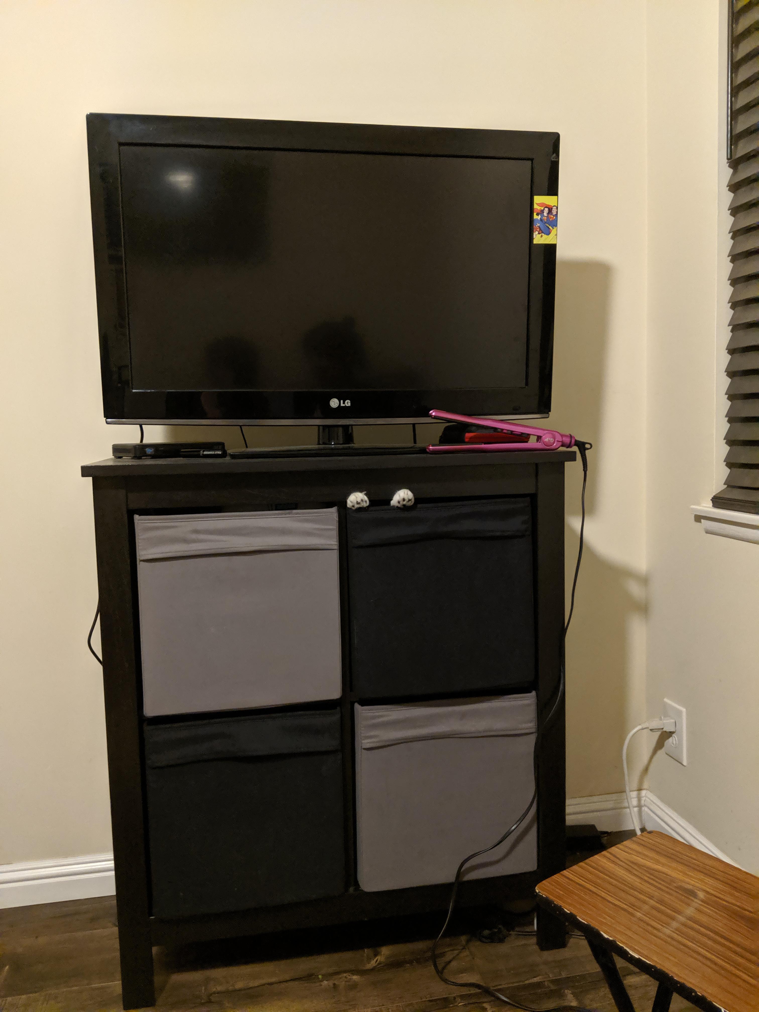 Peek-a-beans | Scrolller