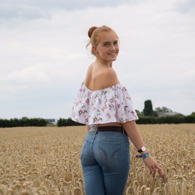 Perfect Bottom. | Scrolller