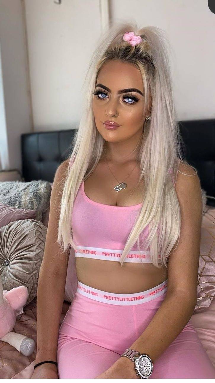 Perfect chav in lounge wear | Scrolller
