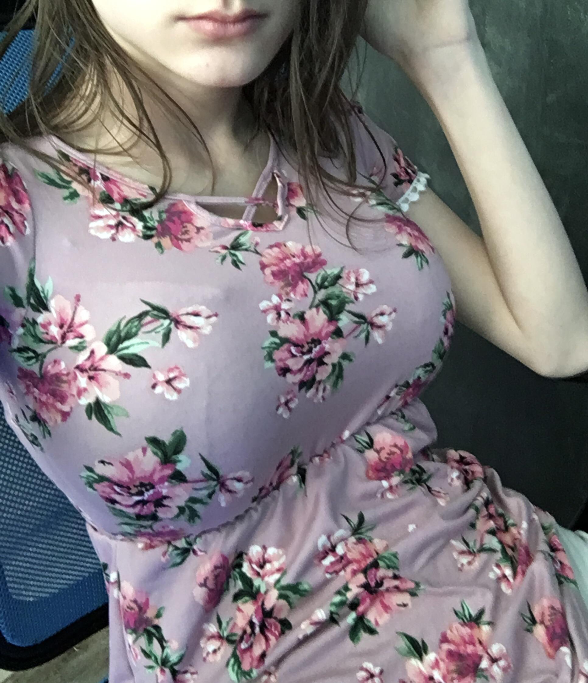 Petite but busty | Scrolller