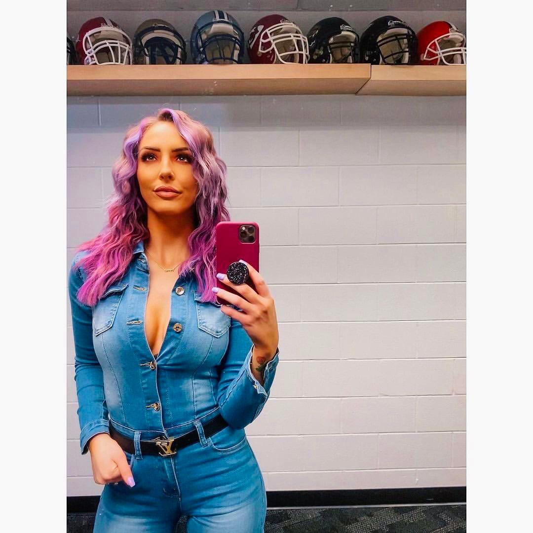 Peyton Royce | Scrolller