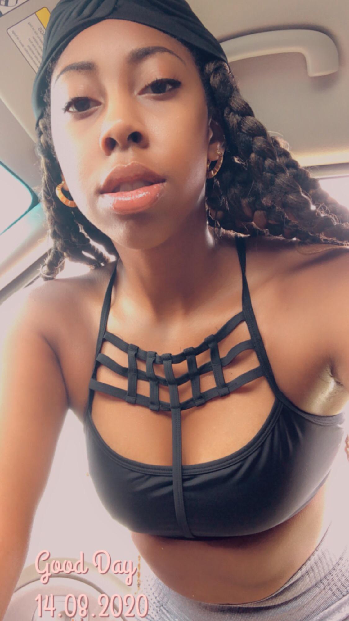 Phoenix (@phoenixworldx) | Scrolller