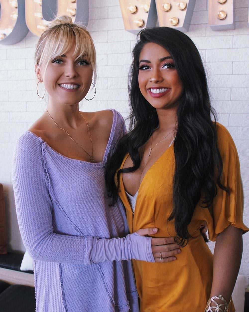 [PIC]Motorboat her. | Scrolller