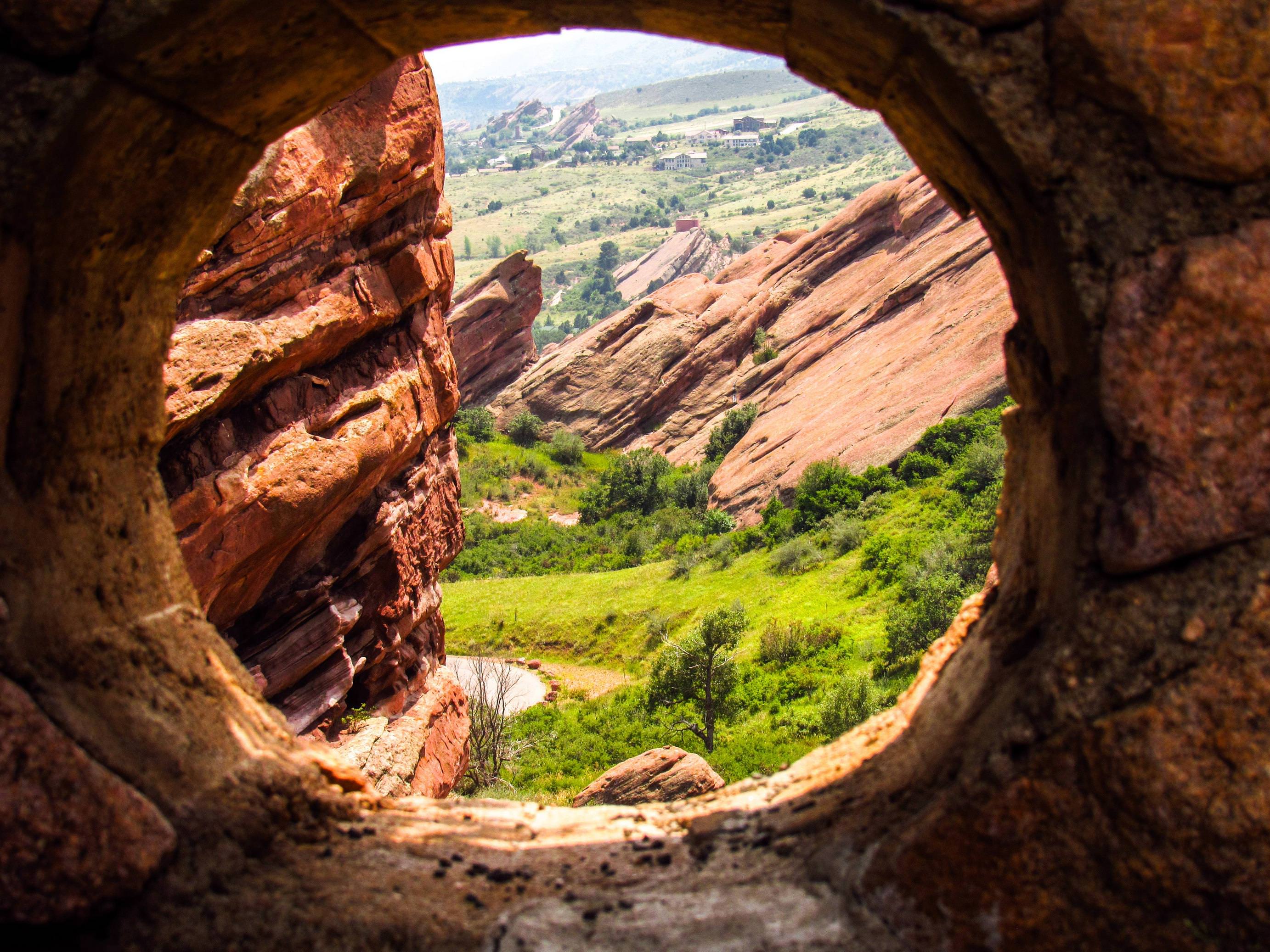 Picture I took from redrocks last summer | Scrolller