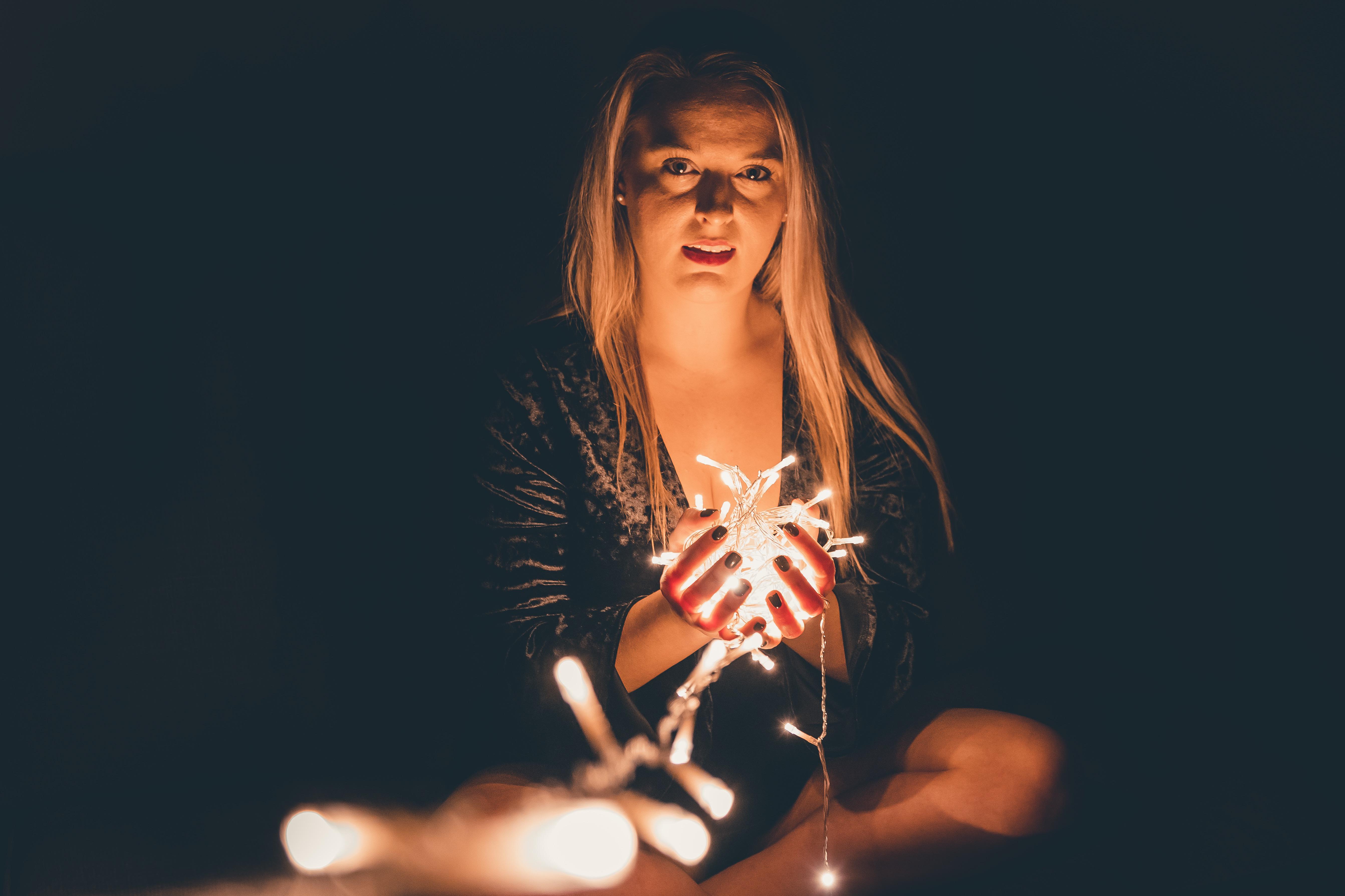 Picture of my buddy with Christmas lights | Scrolller