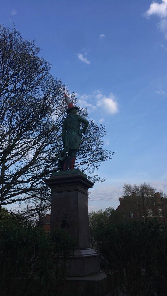 Picture of the statue of Wellington I took post 4/20 last year (Hyde Park) | Scrolller
