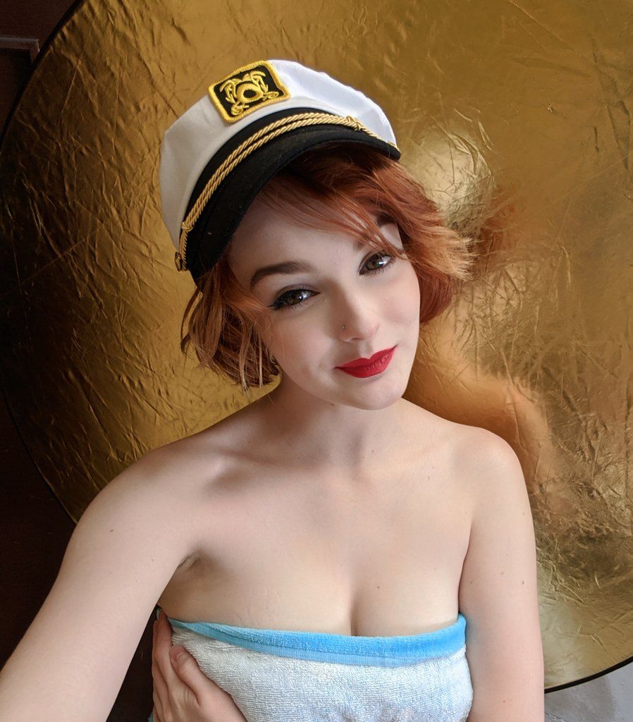 Pin-up shoot incoming to my Onlyfans | Scrolller