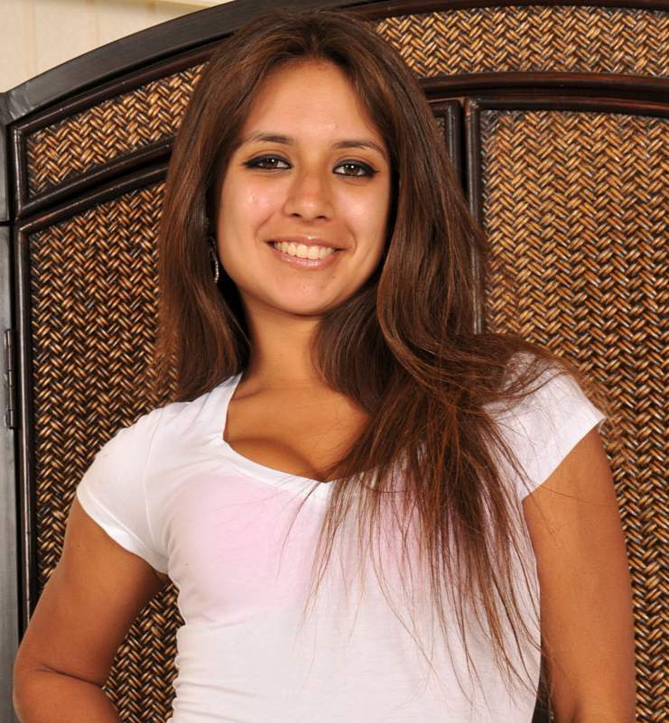 Pink [ALBUM] | Scrolller