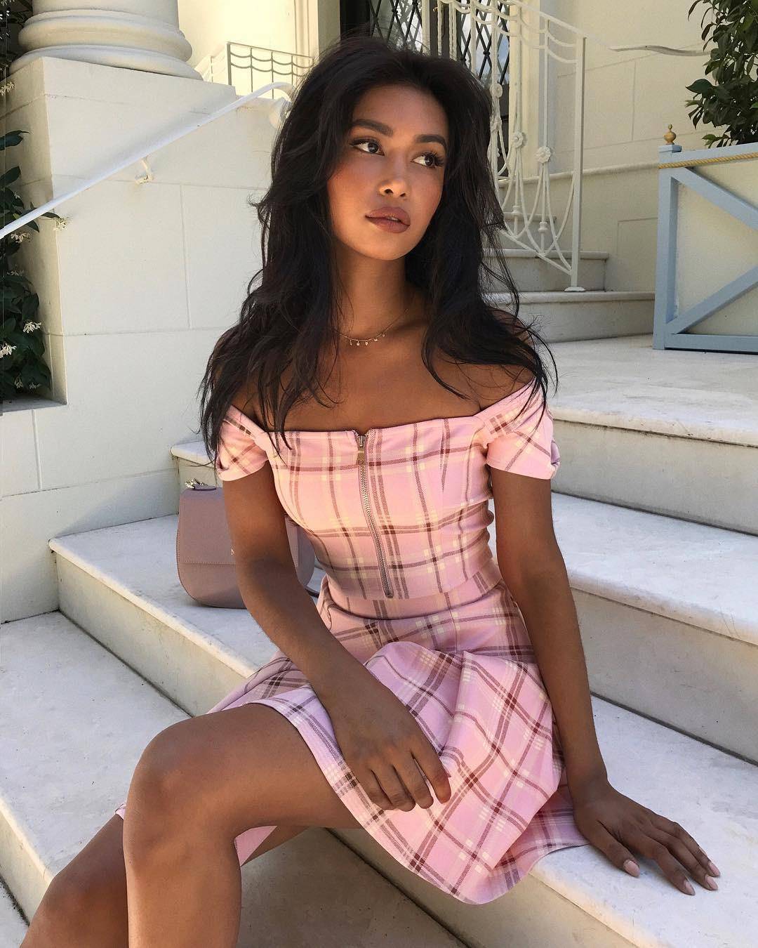 Pink Plaid Scrolller