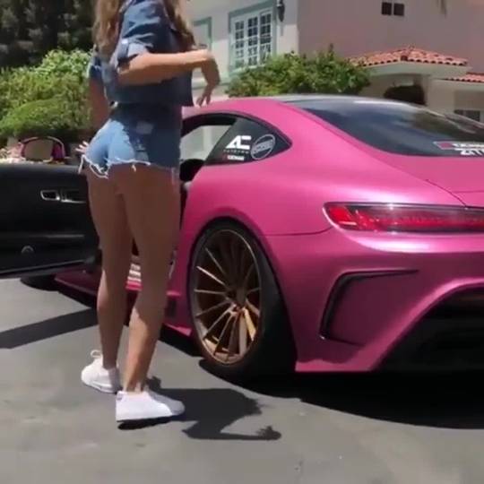 Pink whip | Scrolller