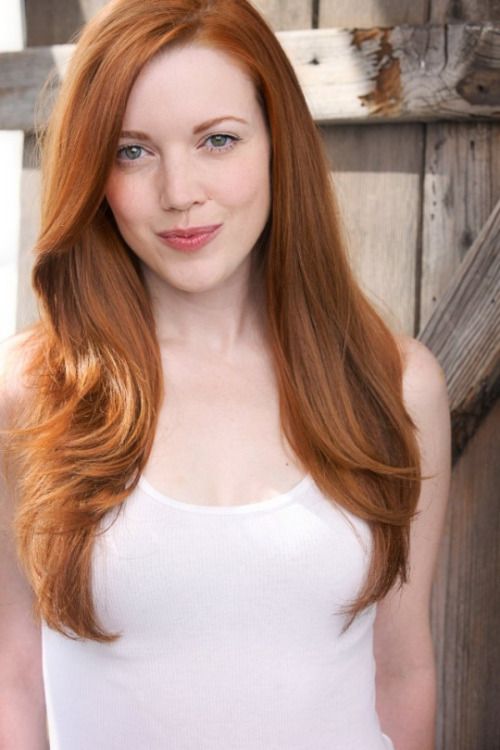 Plain white tee. | Scrolller