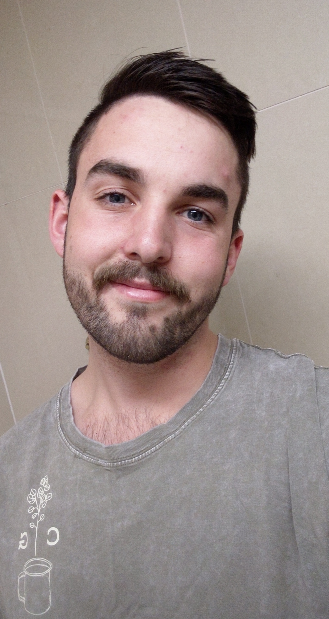 Plenty tired, but that won't stop me from smiling (m23) | Scrolller