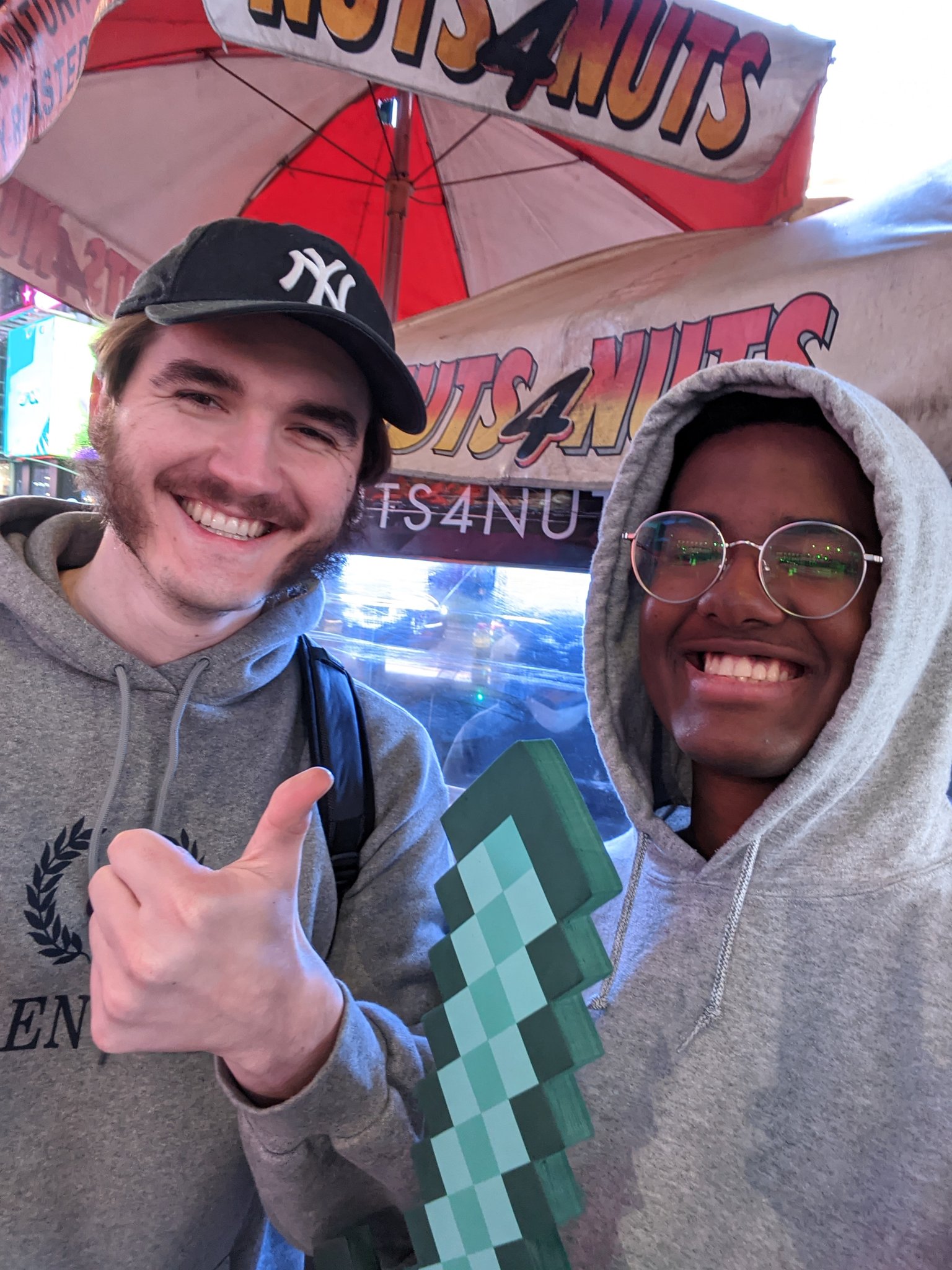 There is no joke, it's just TwoMad and Schlatt | Scrolller