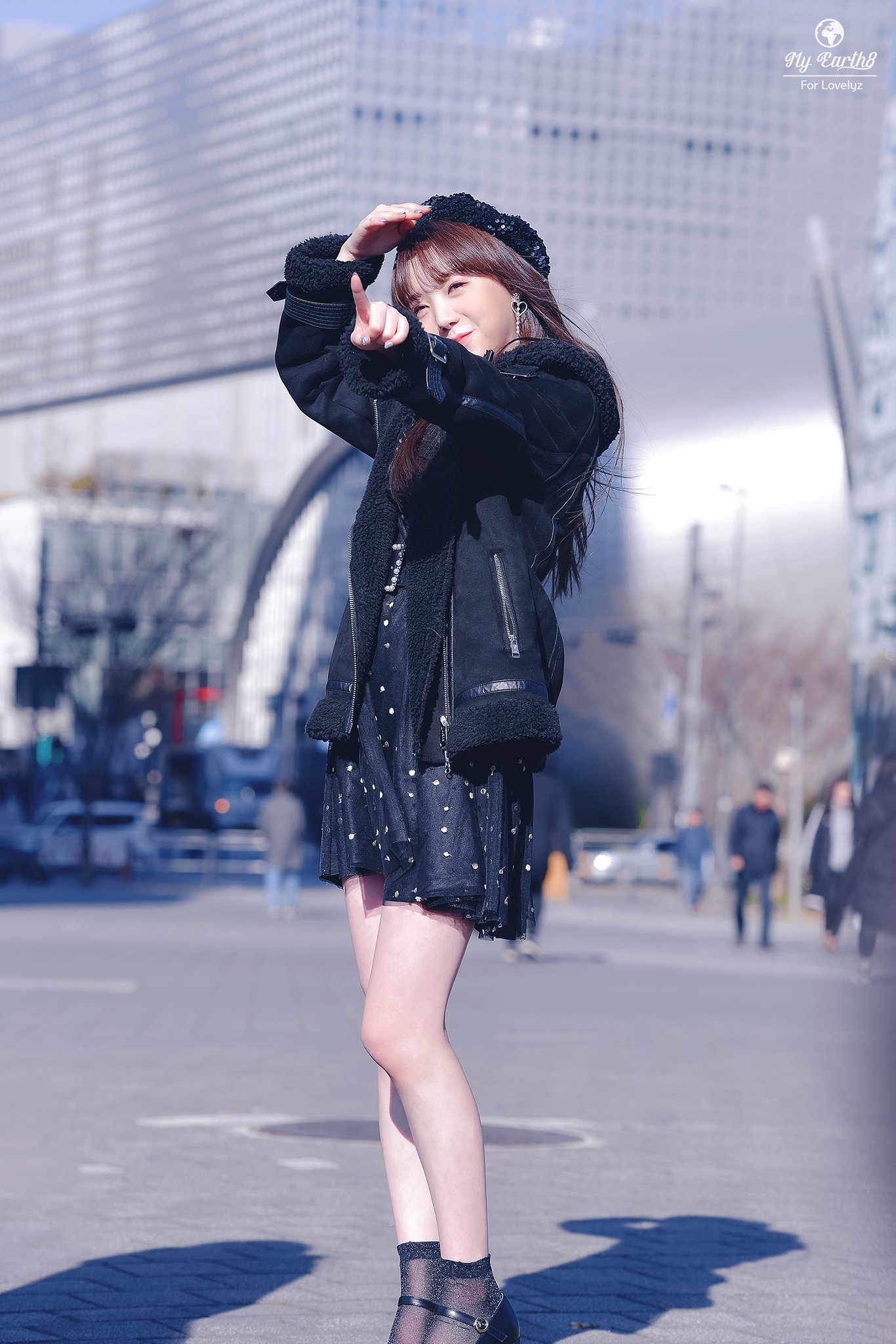 Pointing Kei 👉 | Scrolller