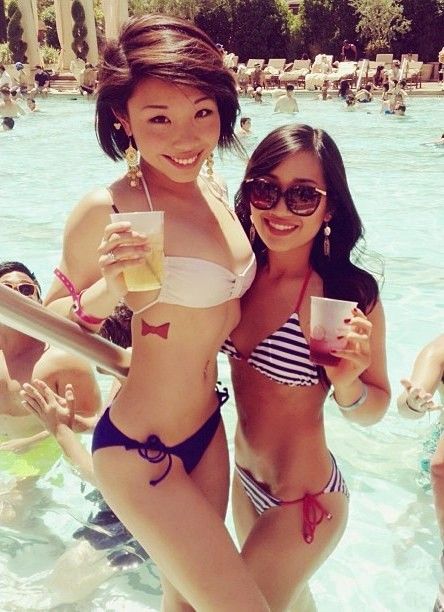 pooltime | Scrolller