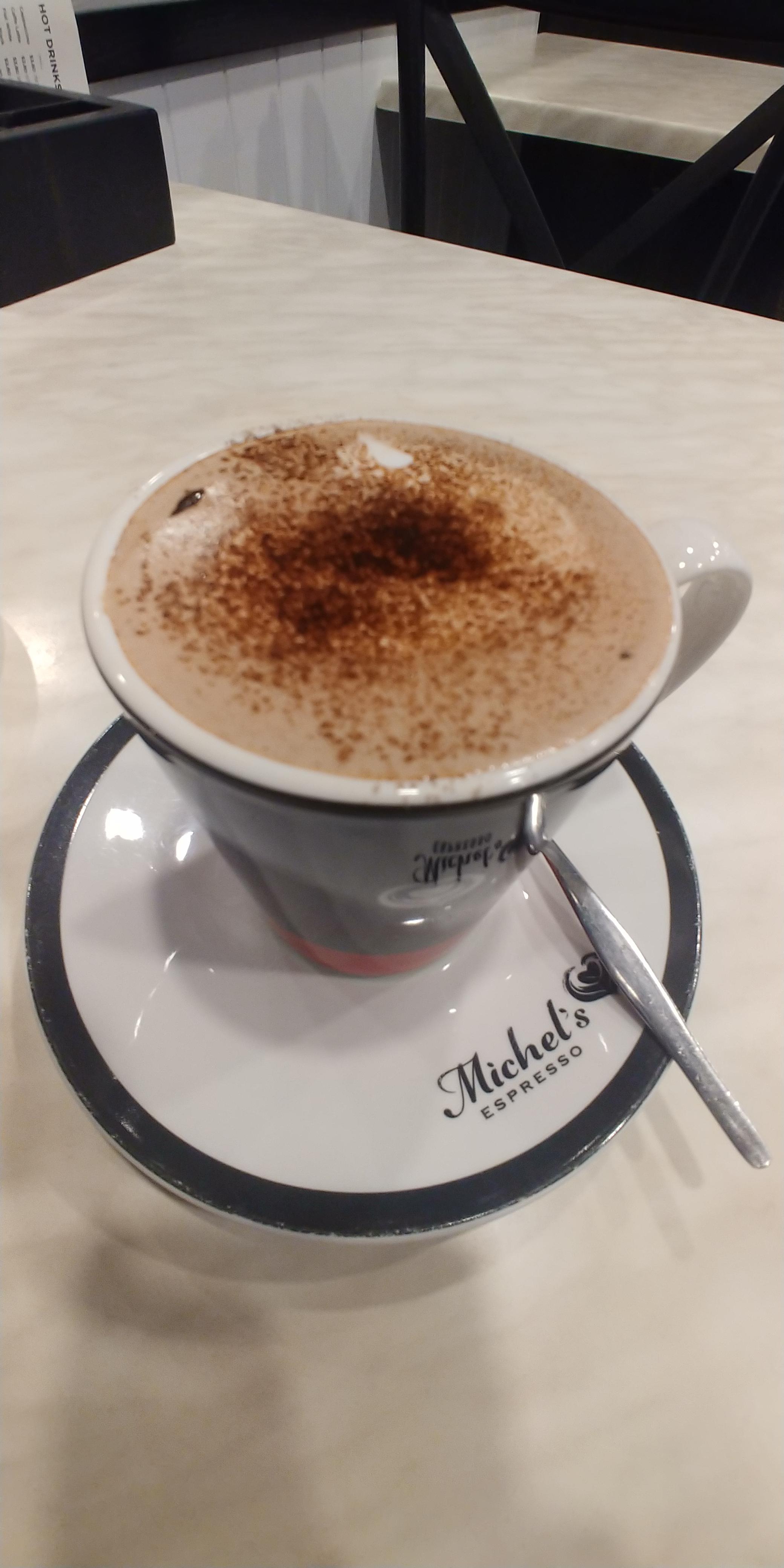 Post shopping hot chocolate. | Scrolller