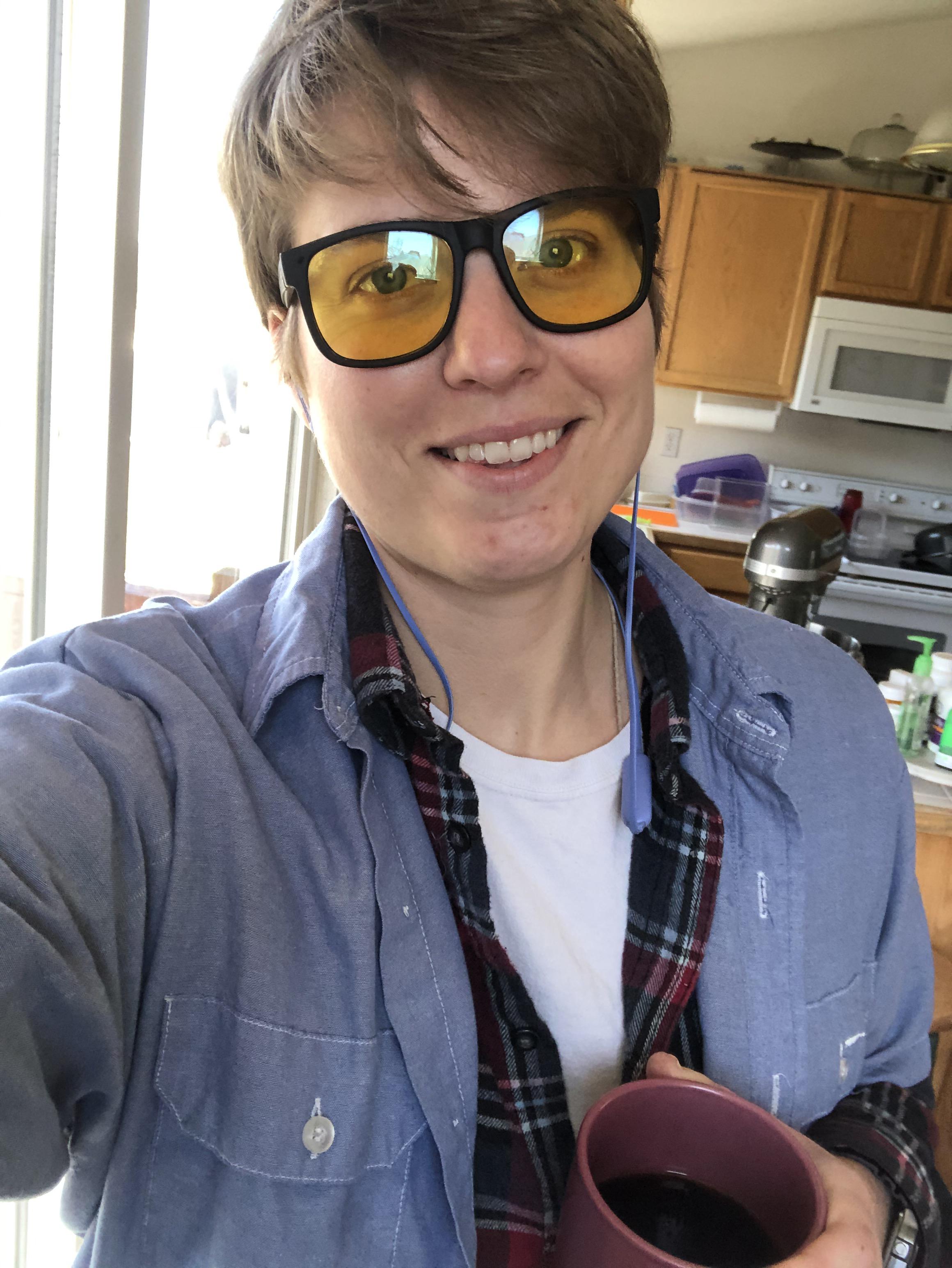 Posting again today to share my lesbian-Clark Kent energy with you 🤓💙 | Scrolller