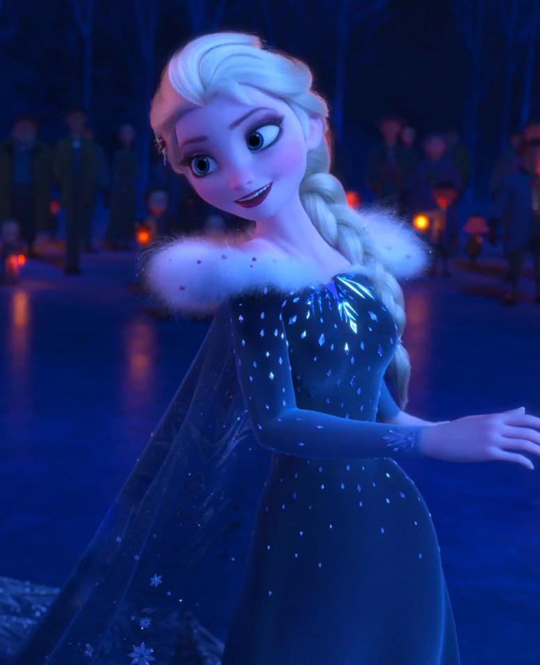 Posting Pictures of Elsa everyday, until her Birthday: Day 52 | Scrolller