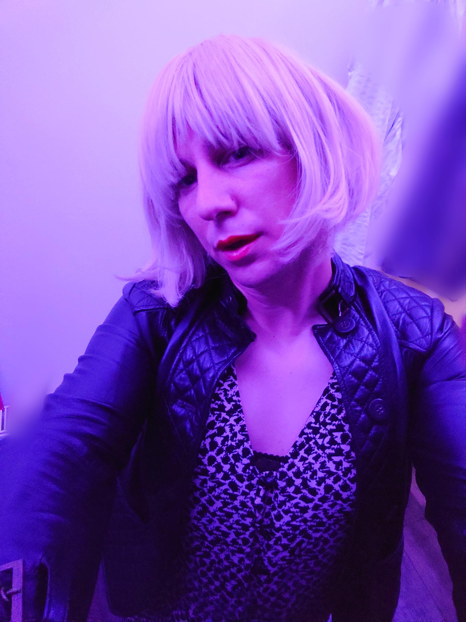 Pouting for attention x | Scrolller