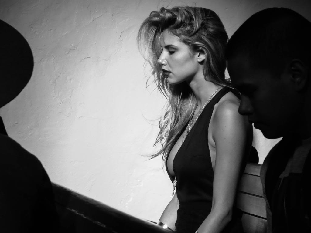 Praying? | Scrolller